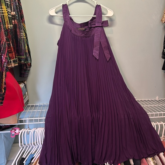 Signature by Robbie Bee | Dresses | Holiday Party Flowing Pleated ...